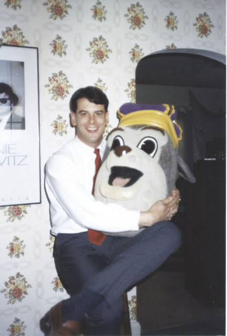 The Duke Dog mascot through the decades | Culture | breezejmu.org