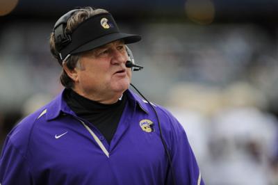 Head football coach Mickey Matthews fired | Sports | breezejmu.org