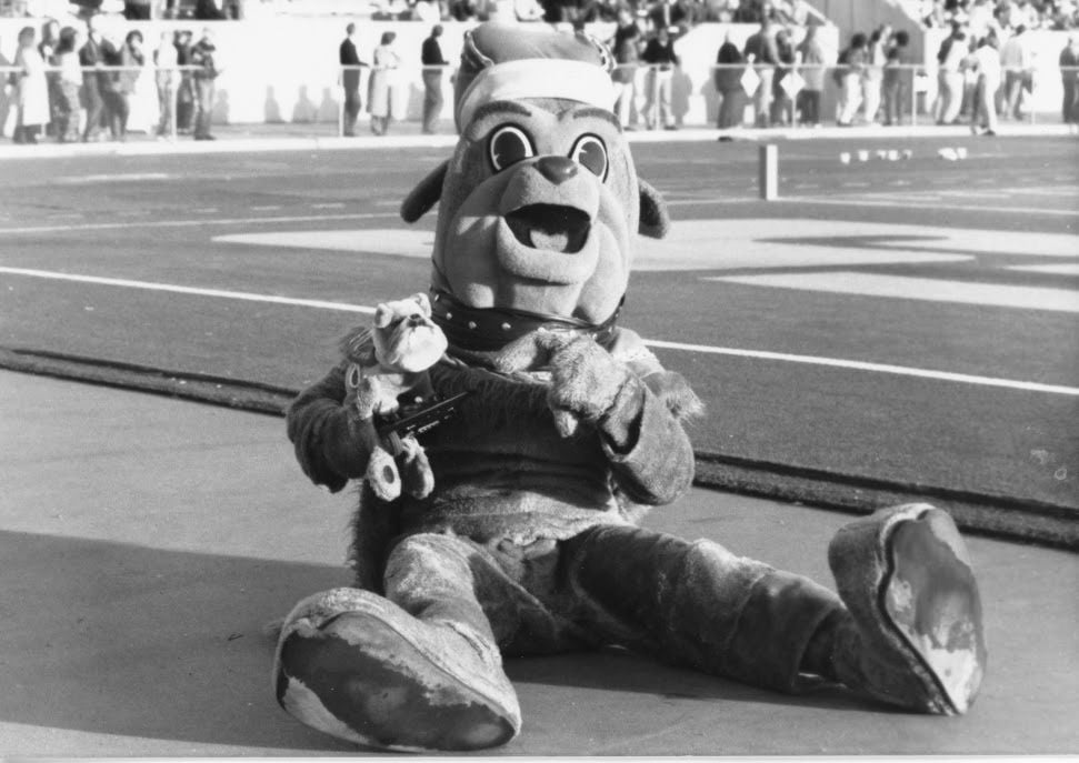 The Duke Dog mascot through the decades | Culture | breezejmu.org