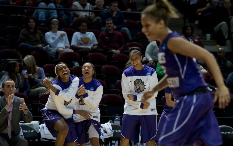 JMU snags first NCAA tournament win since 1991 | Sports | breezejmu.org