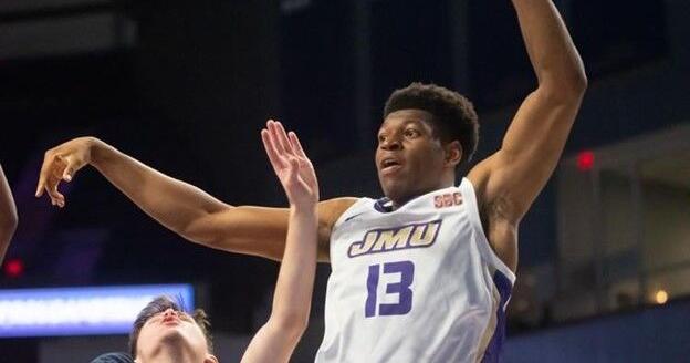 JMU men's basketball dominates Howard, wins 95-69 | Sports | breezejmu.org