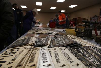 Local auctioneer recognized for years spent in profession | Culture ...