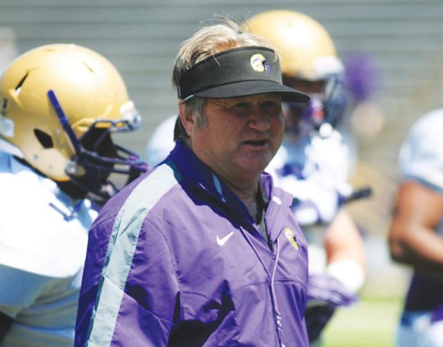 Football flying with new offense | Sports | breezejmu.org