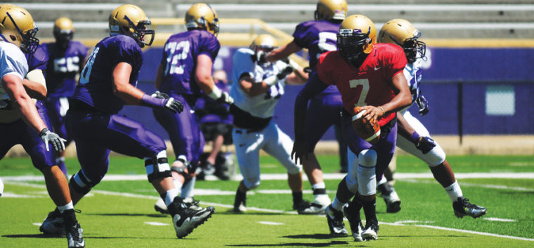 Football flying with new offense | Sports | breezejmu.org