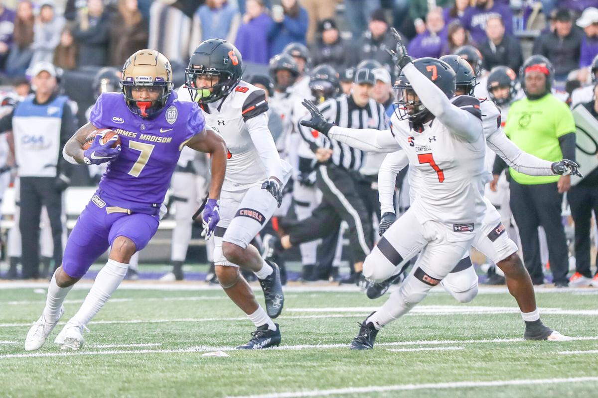 JMU football wins Homecoming game | Photos | breezejmu.org