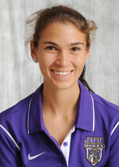 Cross-country runner Jenna Flickinger gets motivation from team ...