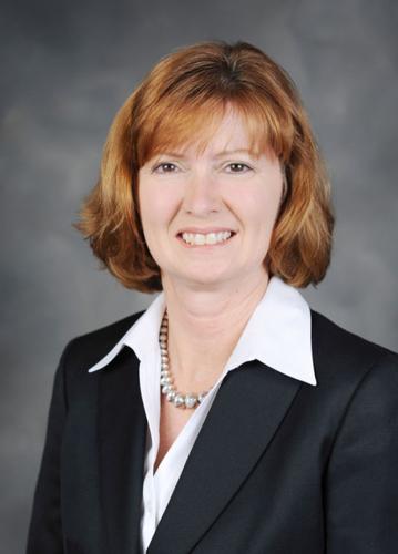 New dean of COB talks differential tuition, faculty salaries and gender ...