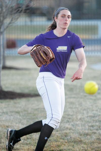 Jailyn Ford, 10-1 record | Sports | breezejmu.org
