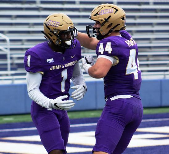 JMU football competes in annual spring game | Multimedia | breezejmu.org