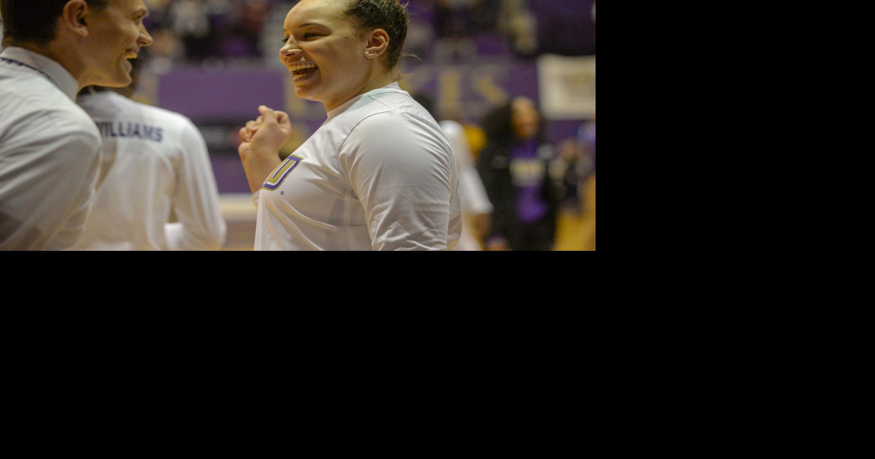 Basketball's Merritt continues to thrive on and off the court | Sports ...