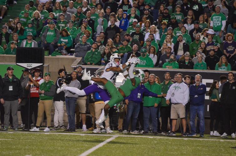 Photos at the half | 10 snapshots as JMU takes on Marshall | Multimedia ...