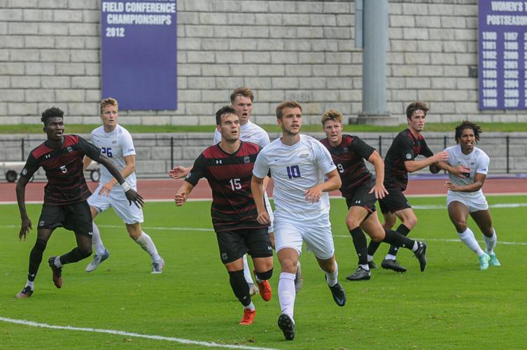 Dukes take down South Carolina in the final exhibition game, winning 2 ...