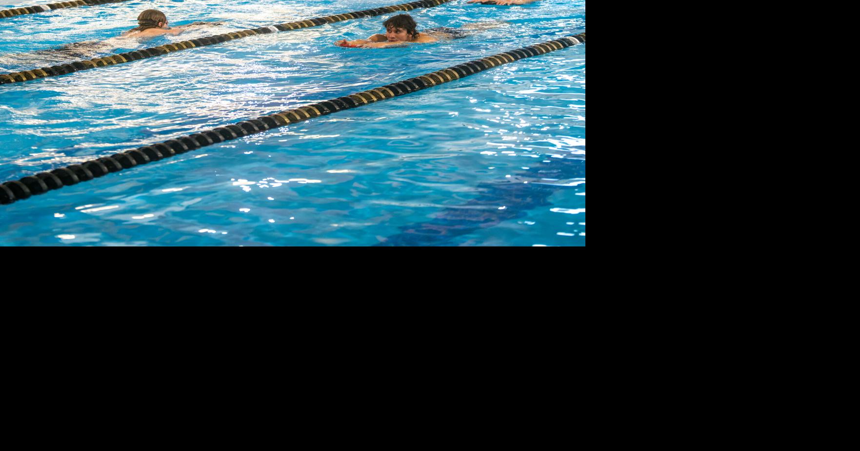 Bison swimmers dive into the season | Sports | buffalobulletin.com