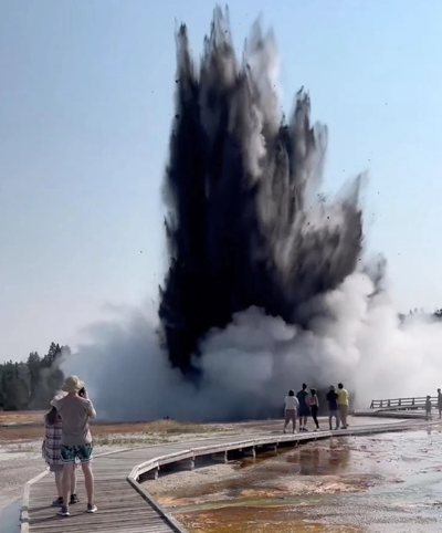 Biscuit Basin thermal area explosion not atypical for Yellowstone ...