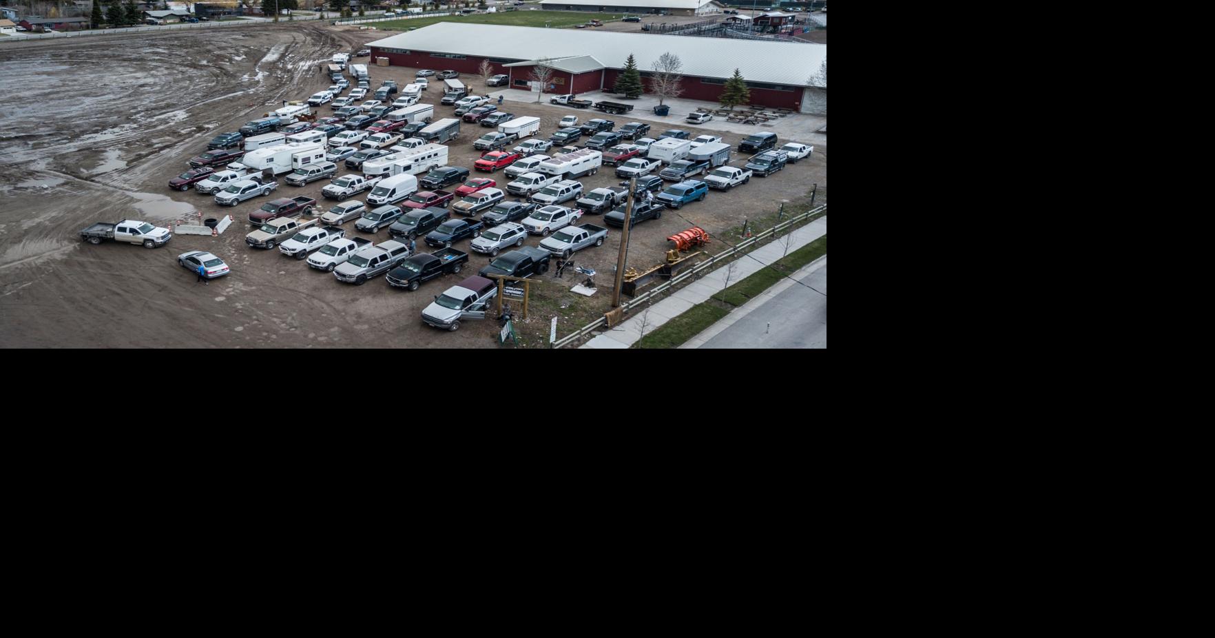 Shed hunters pack Teton County Fairgrounds | State | buffalobulletin.com