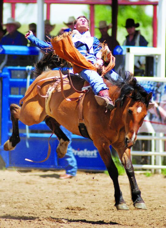 Back on the horse: Nathan Graves makes return at Chris LeDoux Days ...