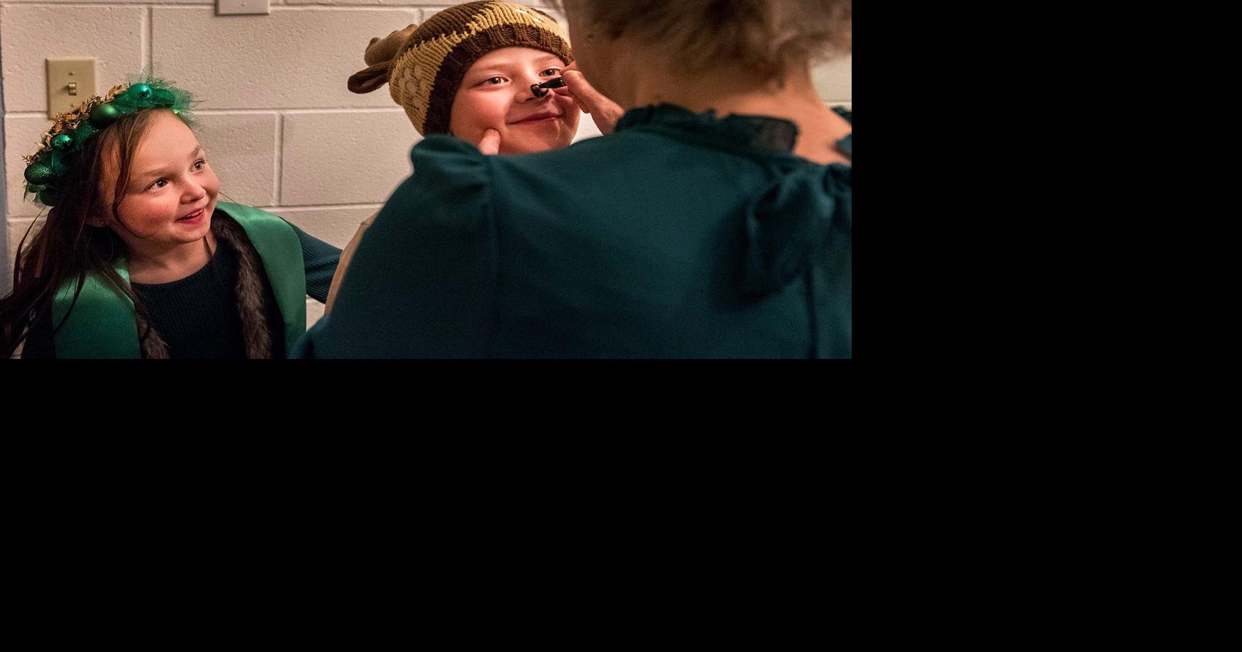 Photo Gallery: Kaycee Elementary School Christmas Program | Schools ...