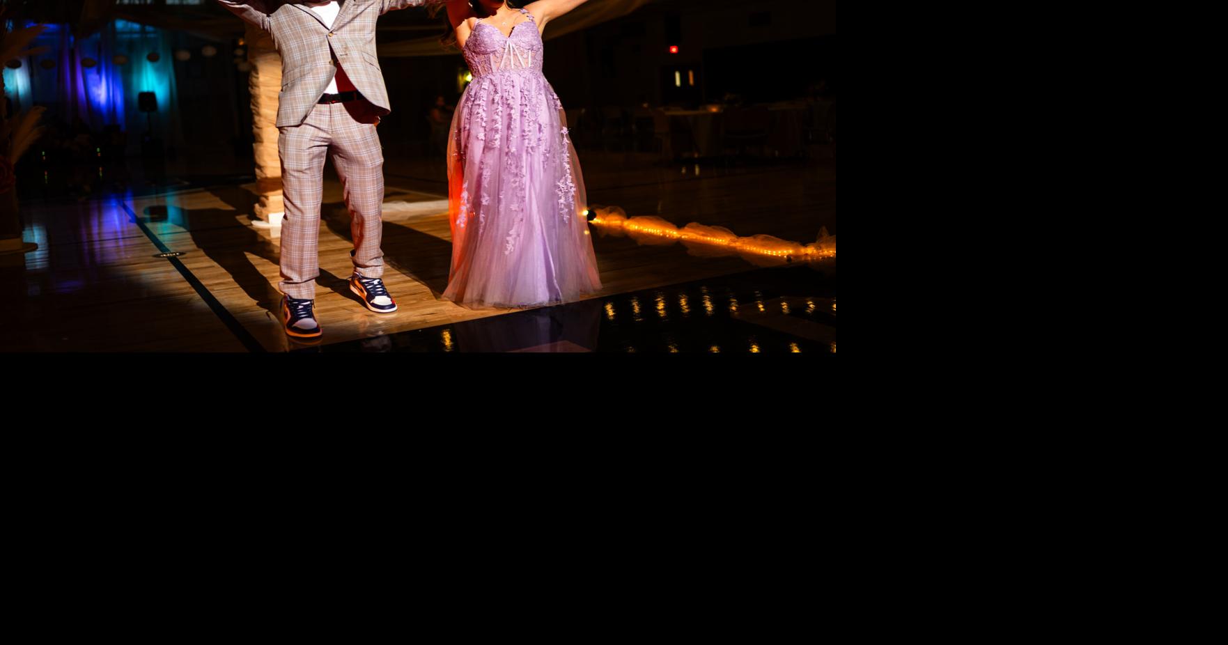 20240427_Prom_EW_181-ARW_BB.jpg | | buffalobulletin.com