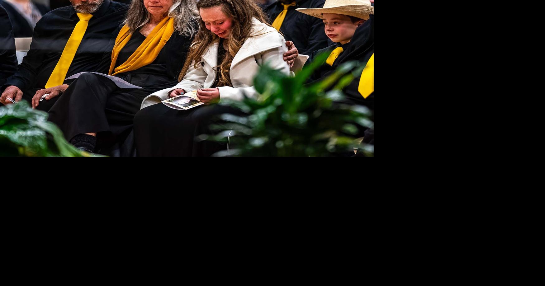 Ellie Songer cries during a eulogy for her mom | | buffalobulletin.com