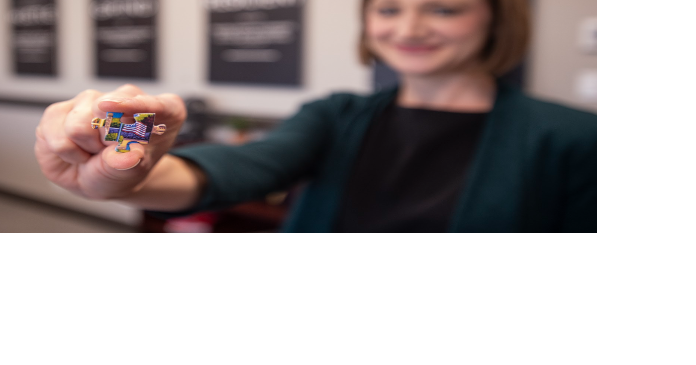 Artist creates painting and puzzle that reflect Gillette's past ...