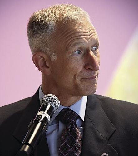 Duluth's mayoral candidates take some hardballs | The Daily Briefing ...