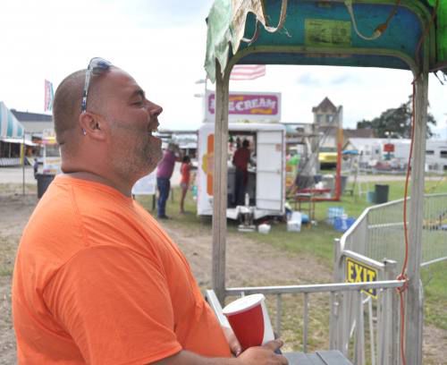 Day in the life of a 'carny' at the Northern District Fair | Local News ...
