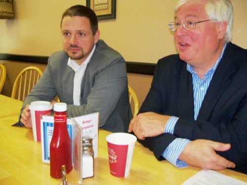 Congressional candidate Field Reichardt campaigns in Cadillac for ...
