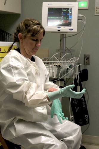 Munson staff treats 'ebola patient' in surprise drill | Local News ...