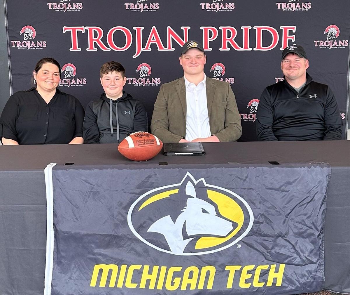 tenacity trojans logo