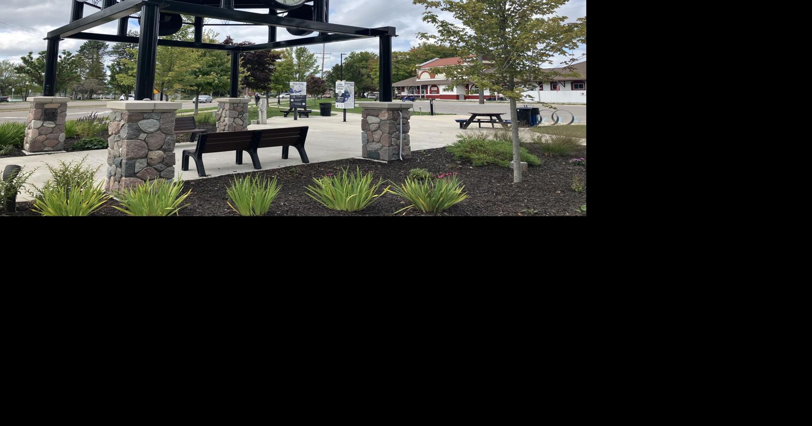 Cadillac Commons to be enhanced with furniture, 2 pavilion structures ...