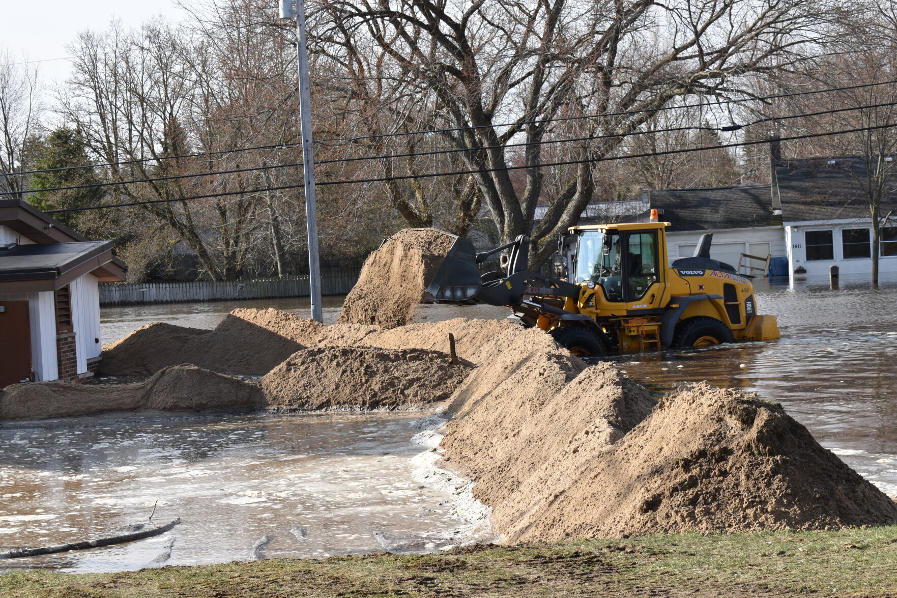 Flooding knocks out critical lift station on Cadillac’s west side ...