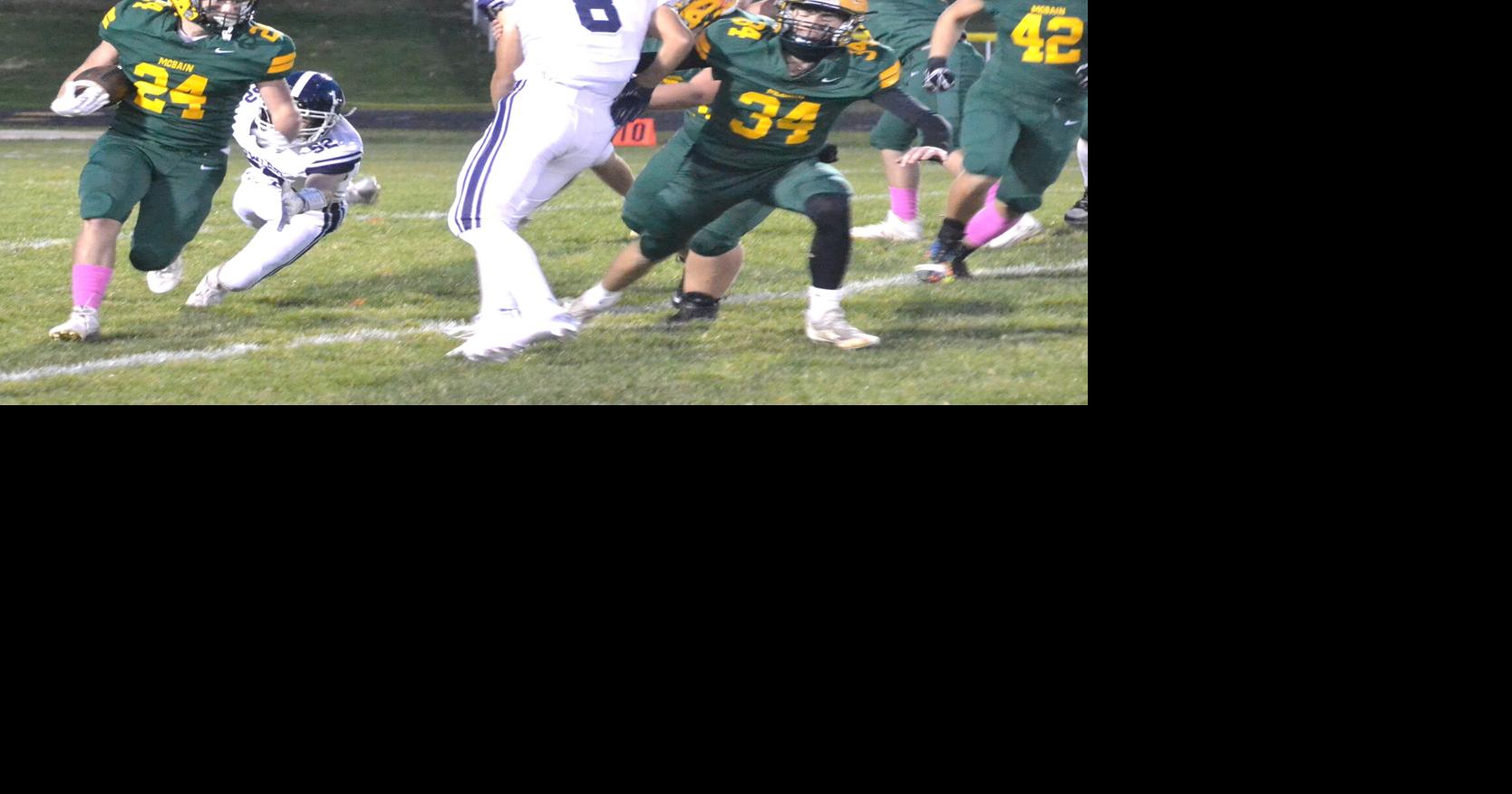 Down to the wire: Fowler clips McBain in final seconds | Sports ...