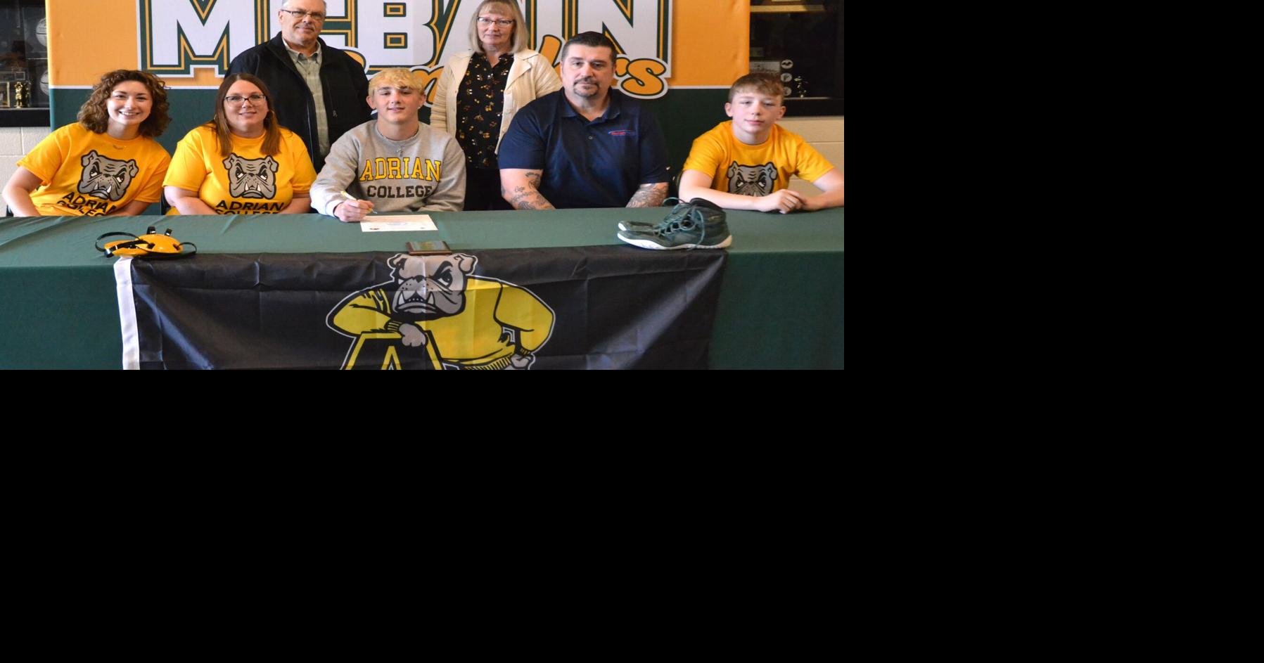 McBain's Corliss to wrestle at Adrian | Sports | cadillacnews.com