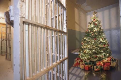 Inmate, corrections officer talk about Christmas at the jail | Local ...
