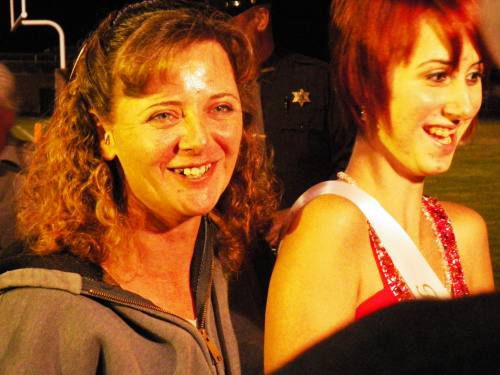 Cadillac fans show support for Whitney | Local News | cadillacnews.com