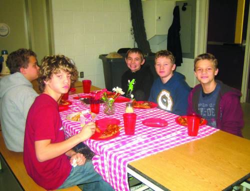 Manton schools donate more than 2,000 canned goods to community | Local ...