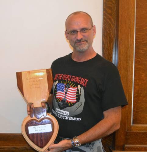 Group to honor vets with hand-carved plaques | Local News ...