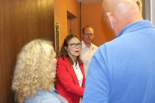 Sen. VanderWall tours Harm Reduction MI office | News | cadillacnews.com