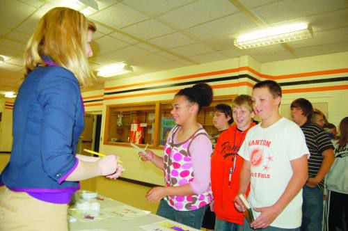 Manton Middle School students elect Obama in mock election | Local News ...