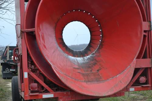 Dutchman Tree Farm shipping tree to Ford Field | Local News ...