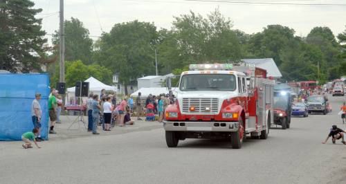 Grand Parade rides into LeRoy for Razzasque Days | Local News ...