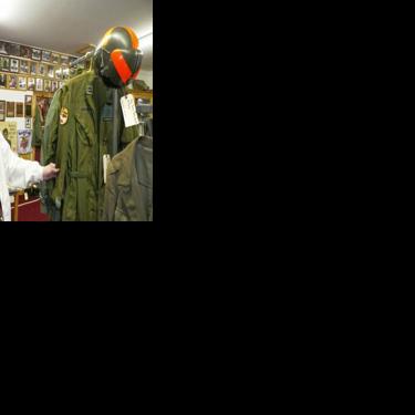 Manton’s ‘walking encyclopedia’ on military history, Neal Bennett ...