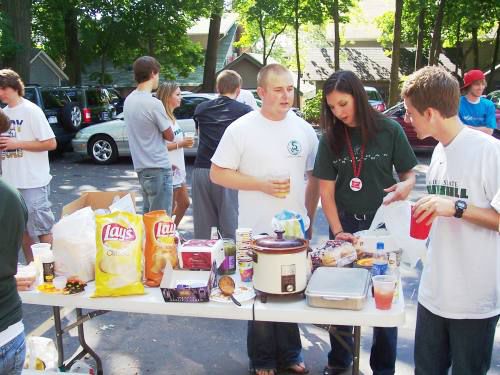 Taste - Tailgating - America’s biggest sporting event | Local News ...