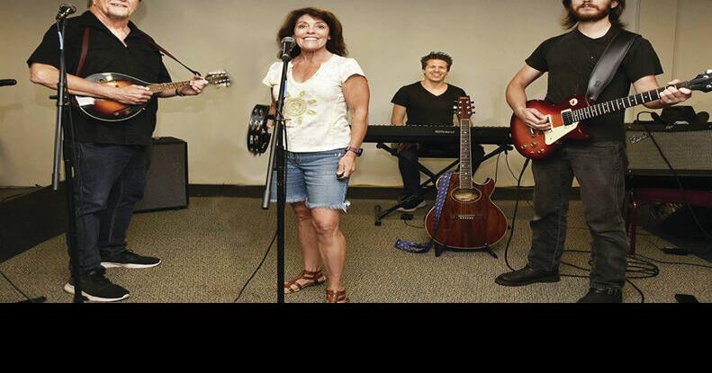 Retro Plays Guild Hall Concert December 9 | Entertainment ...