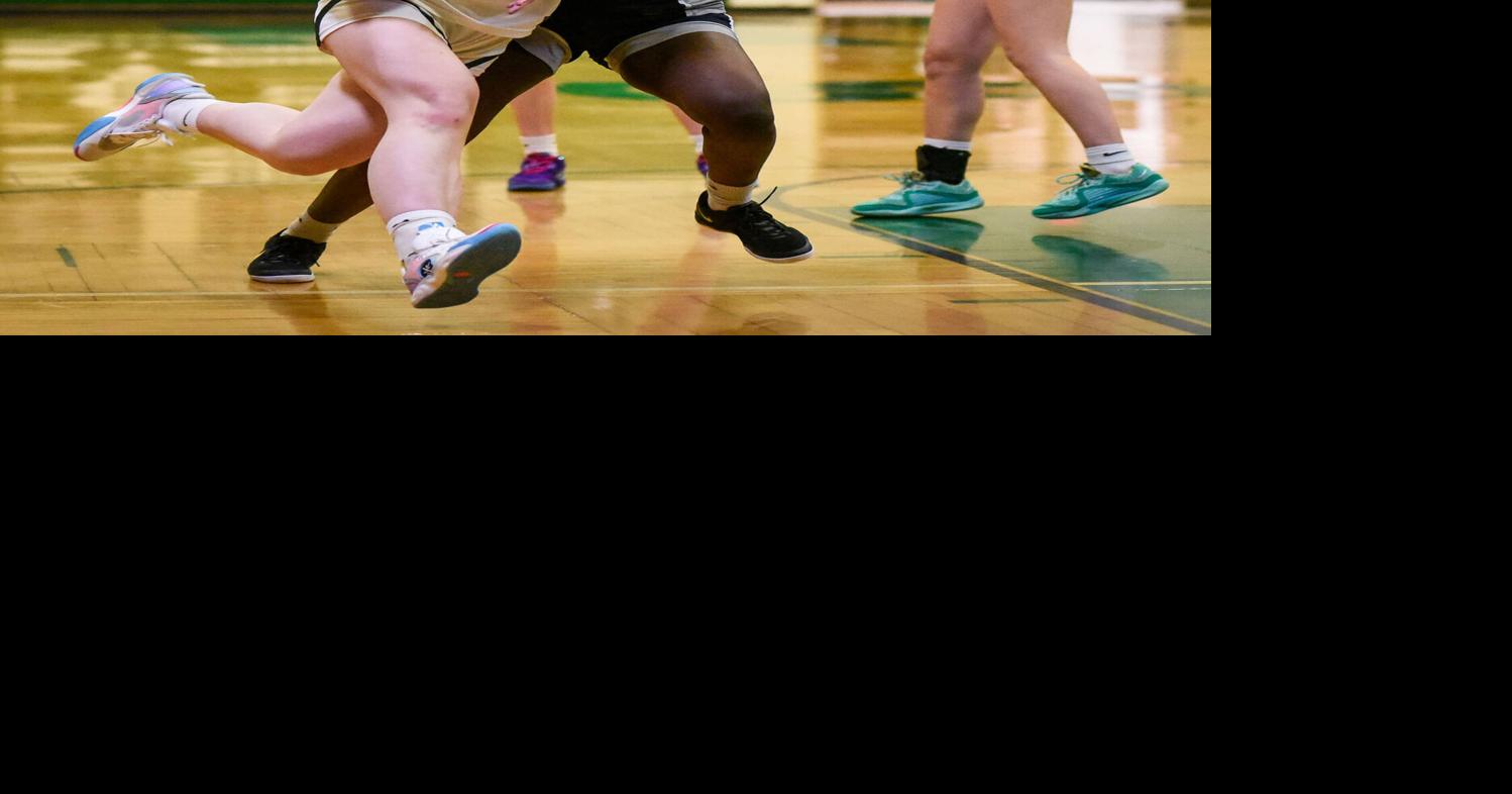 Friday H.S. Roundup: Undefeated Hilltoppers Trounce Seahorses; Vikings ...