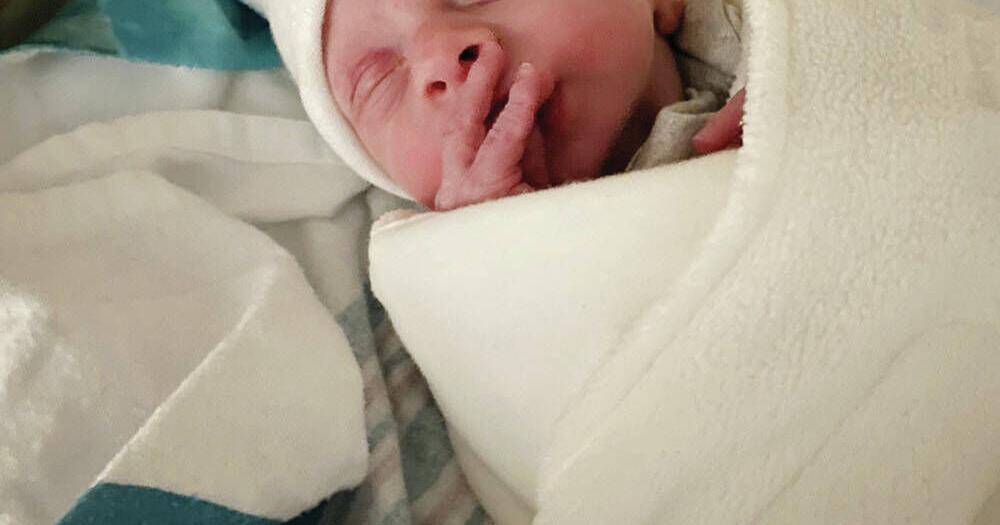 Onyx Enzo Stone Is Born | Births | caledonianrecord.com