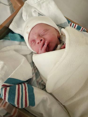 Onyx Enzo Stone Is Born | Births | caledonianrecord.com