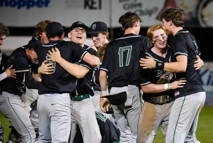 Comeback Kids: Hilltoppers Rally Past Patriots, Seize D-I Crown | Local ...