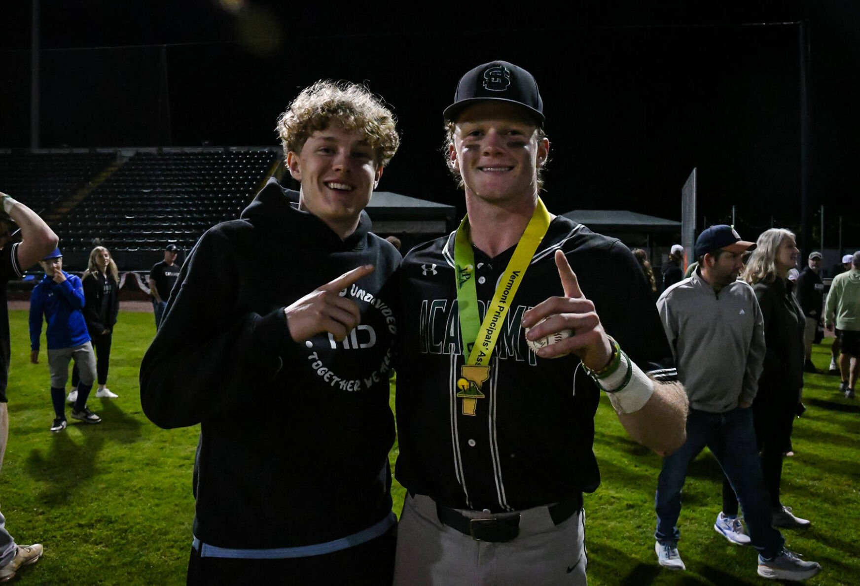 Comeback Kids: Hilltoppers Rally Past Patriots, Seize D-I Crown | Local ...