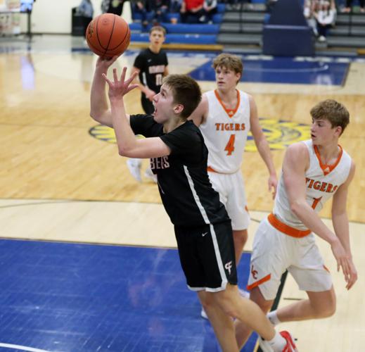 Bomber boys basketball falls to Lake City in sections | Sports ...